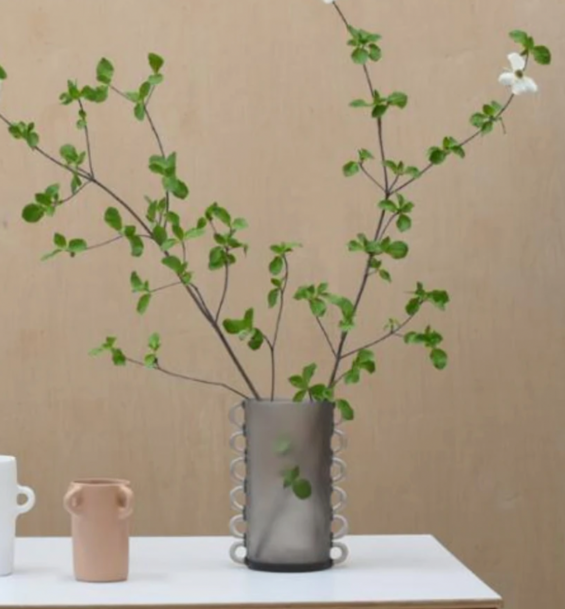 Loopy Large Vase – The Happy Kangaroo